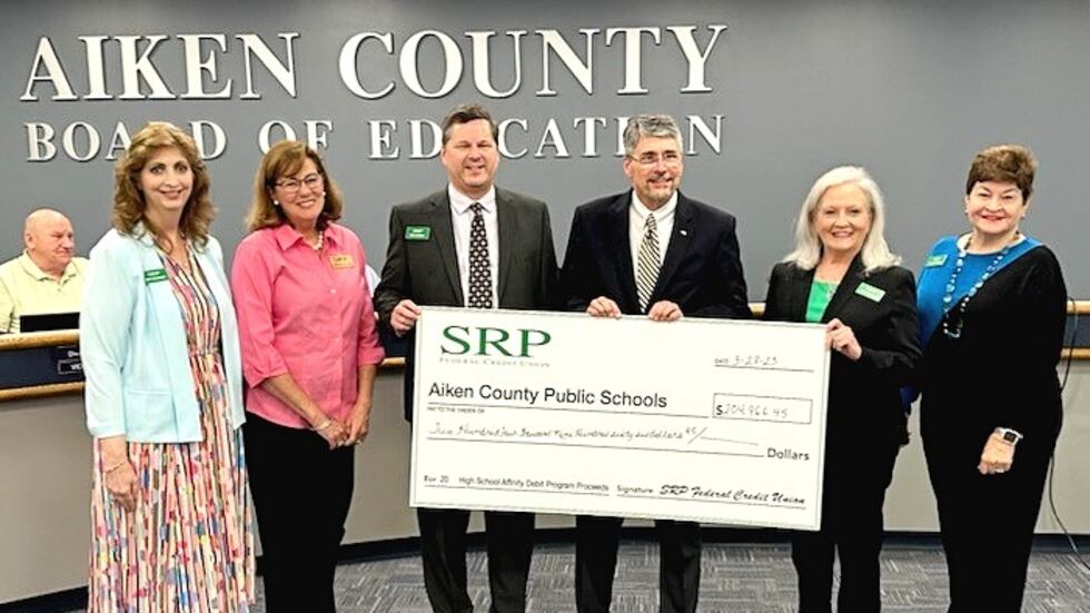 SRP Federal Credit Union donates thousands to local school districts SRP Federal Credit Union donates thousands to local school districts